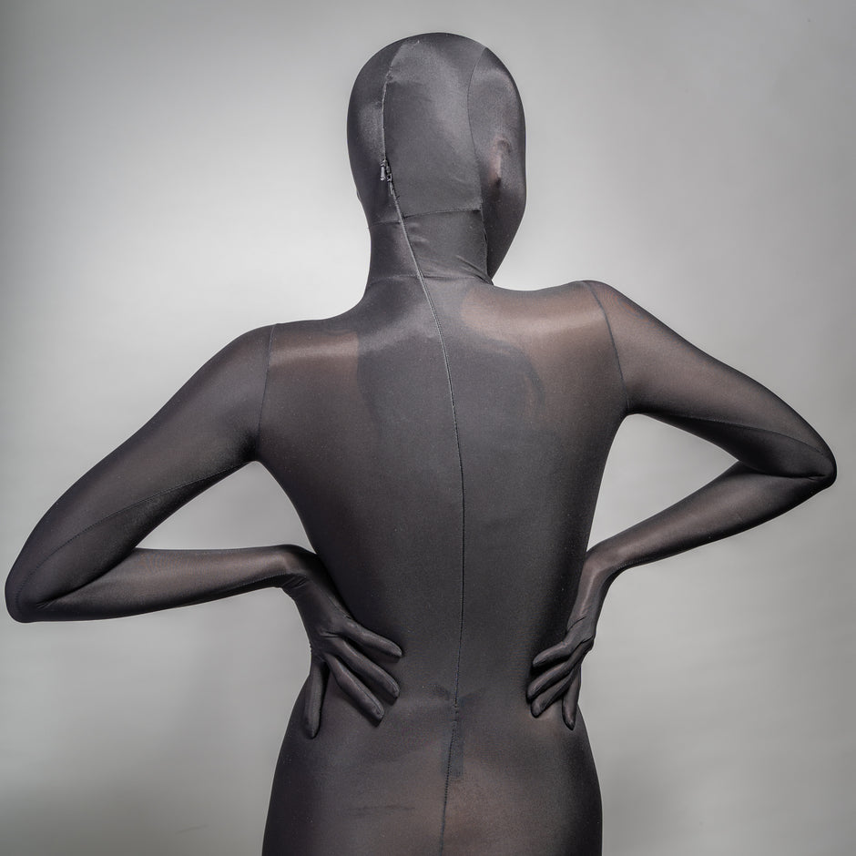 Kigfeverclub, a professional hadatai and zentai workshop
